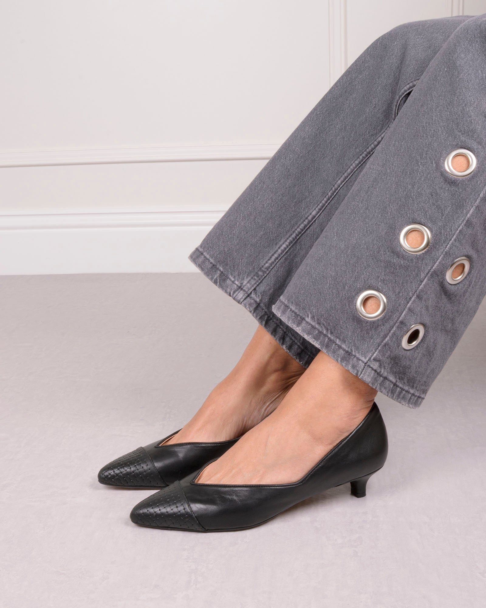 PIPA NEGRO – Miuxa Shoes